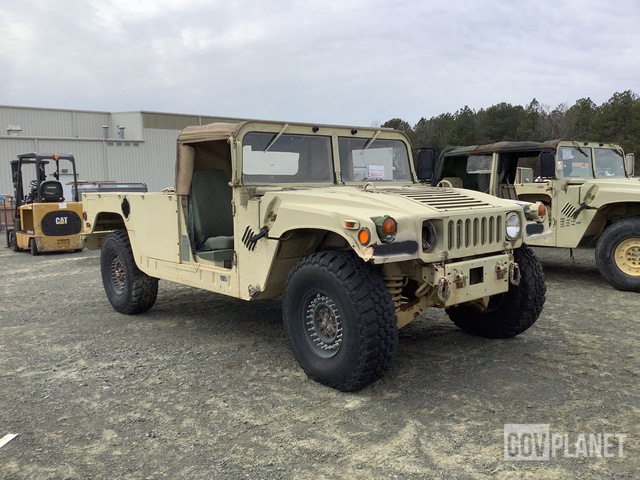 Surplus 2002 AM General M1097A2 HMMWV 2 Door Soft Top w/Truck Body in ...