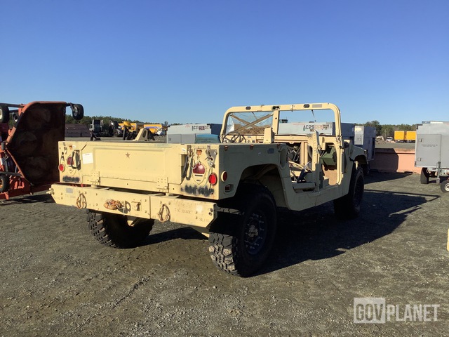 Surplus AM General M1097 HMMWV 2 Door w/Truck Body in Butner, North ...