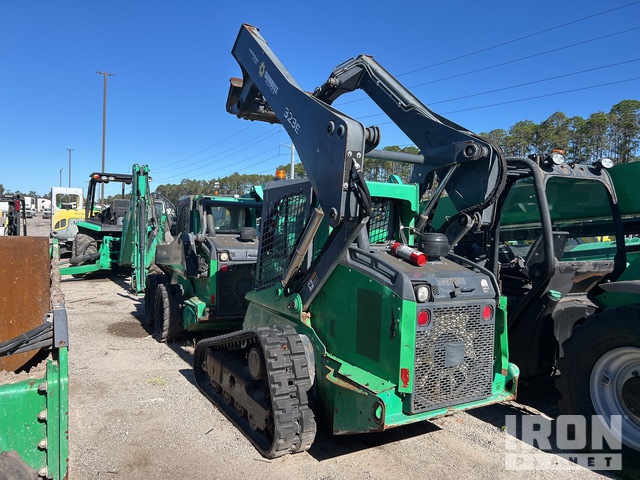 2017 John Deere 323E Compact Track Loader in Jacksonville, Florida ...