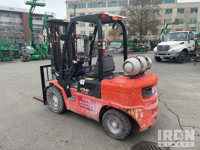 2016 (unverified) Utilev UT30P 4800 lb Pneumatic Tire Forklift in ...
