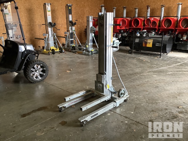 2019 Sumner 2400 Material Hoist in Omaha, Nebraska, United States ...