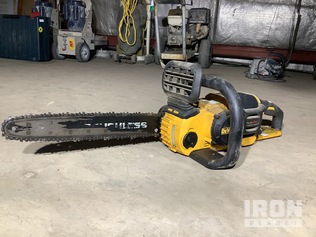 2018 Dewalt DCCS670 Chain Saw in Beavercreek, Ohio, United States ...