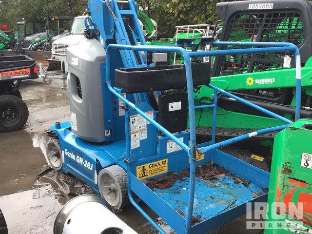 2015 Genie GR-26J Vertical Mast Lift in LOS GATOS, California, United ...