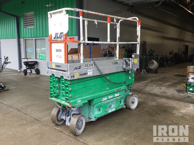 2013 JLG 2630ES Electric Scissor Lift