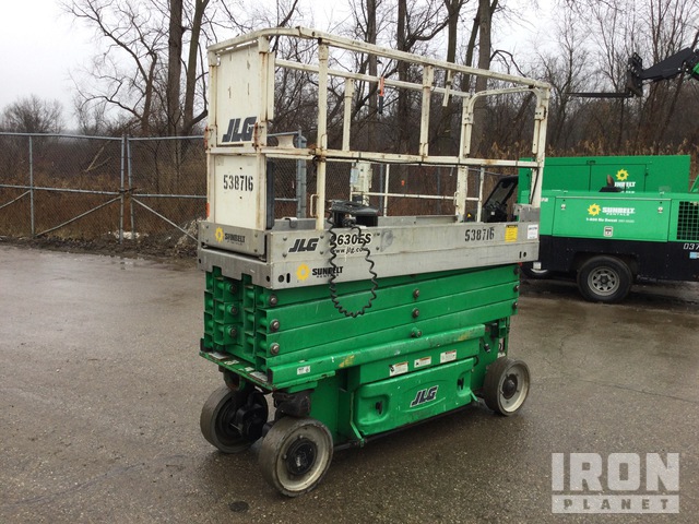 2013 JLG 2630ES Electric Scissor Lift