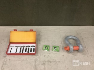 Surplus (24) Shackles, (2) Installation Kits, (40) Packing Assemblies ...