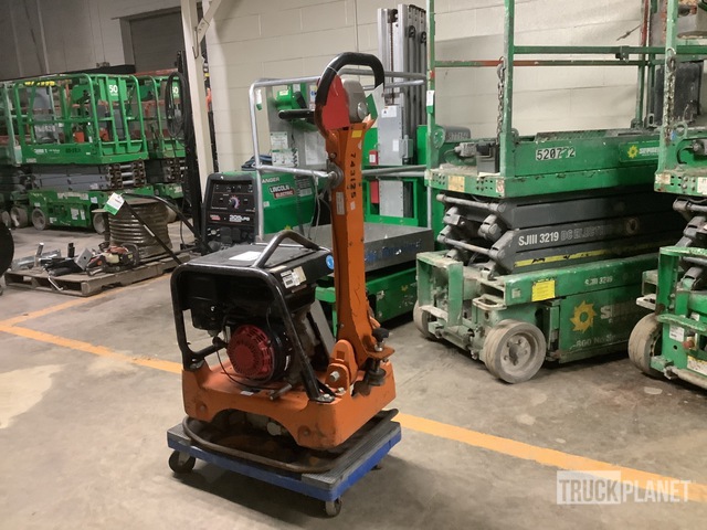 2015 Multiquip Mikasa MVH-206GH Vibratory Plate Compactor in North ...