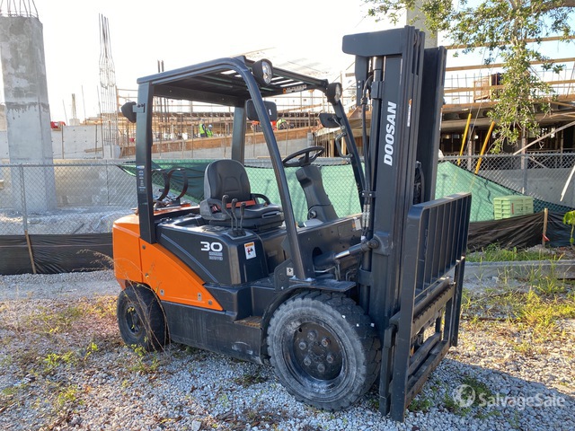 2017 (unverified) Doosan G30N-7 5450 lb LPG Pneumatic Tire Forklift in ...