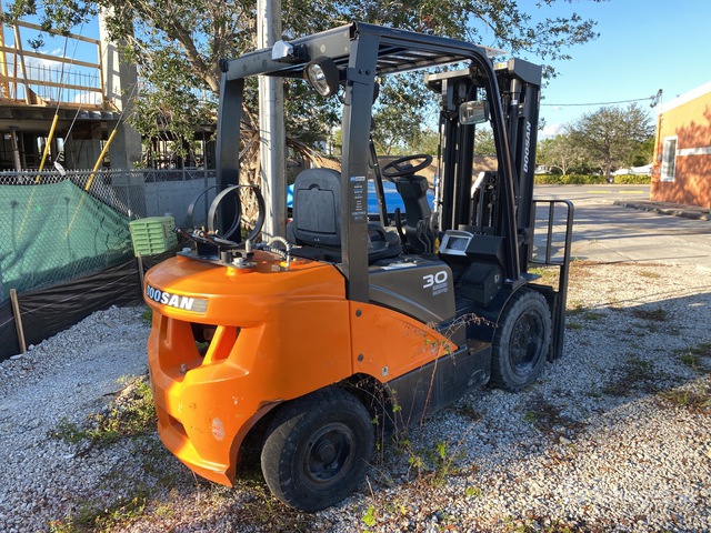 2017 (unverified) Doosan G30N-7 5450 lb LPG Pneumatic Tire Forklift in ...