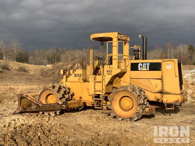 1982 Cat 815B Soil Compactor in Helenwood, Tennessee, United States ...