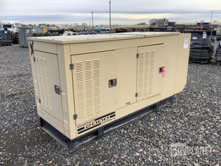 Surplus 2001 Generac Power Systems 2000 Series 60kW Generator Set in ...