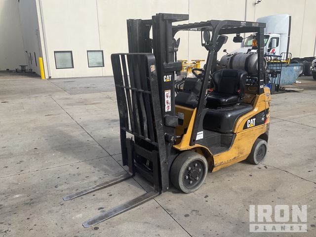 2009 Cat C4000-LP 3750 lb Cushion Tire Forklift in Columbia, South ...