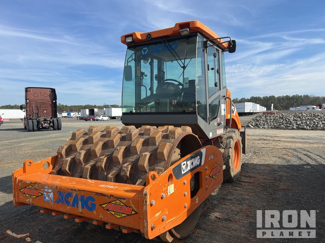 2017 XCMG CV83PD Smooth Drum Compactor in Butner, North Carolina ...
