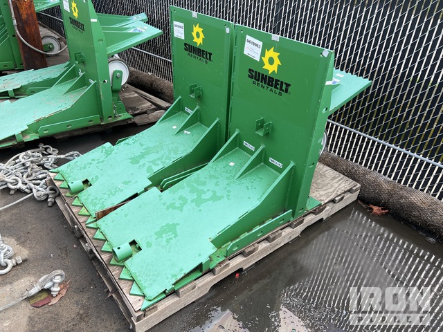 Lot of (2) 2018 Meridian Archer 1200 Vehicle Barrier in Oceanside ...