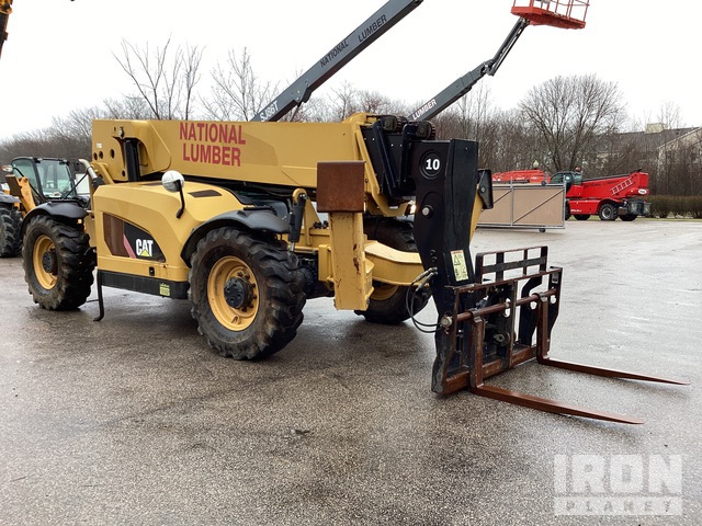 2013 Cat TL1055C Telehandler in Mansfield, Massachusetts, United States ...