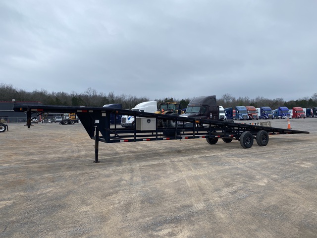 Roll-Off Trailers Removable Gooseneck Trailers Container Trailers ...
