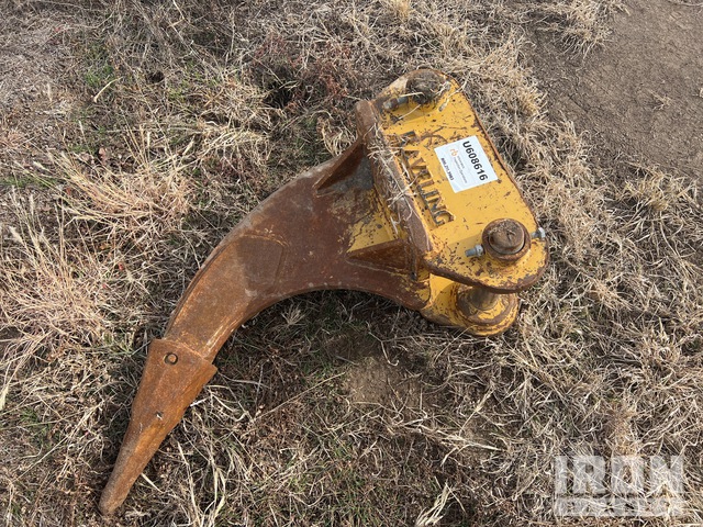 Raveling Excavator Ripper in Park City, Kansas, United States ...