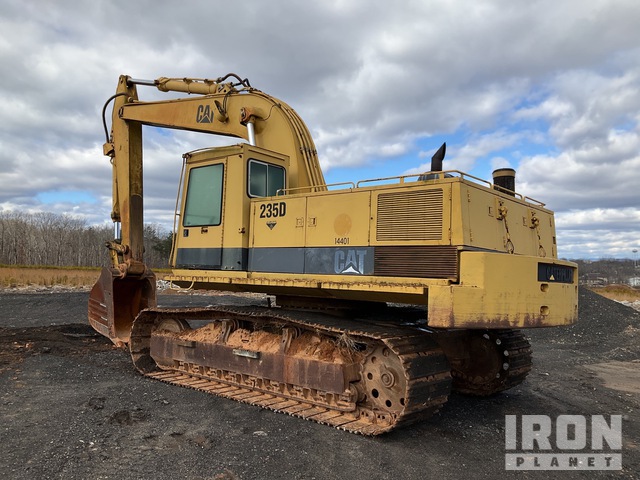 1993 Cat 235D Tracked Excavator in Pilot Mountain, North Carolina ...
