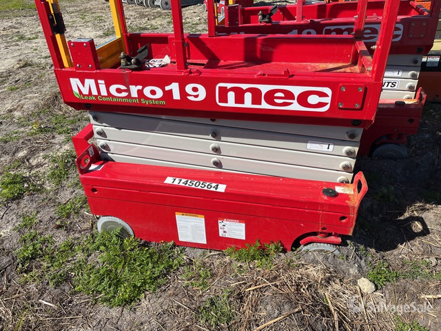 2022 (unverified) MEC Micro19 Electric Scissor Lift in Labelle, Florida ...