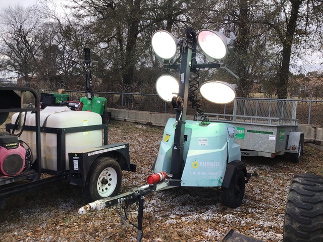 Magnum 4000 Watt Light Tower | Shelly Lighting