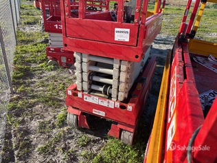 2021 (unverified) MEC Micro26 Electric Scissor Lift in Labelle, Florida ...
