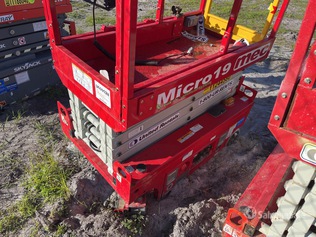 2021 MEC Micro19 Electric Scissor Lift in Labelle, Florida, United ...
