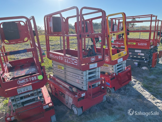 2020 MEC Micro19 Electric Scissor Lift in Labelle, Florida, United ...