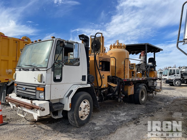 1995 Ford CF8000 4x2 COE Paint Striping Truck in Cedar Hill, Texas ...