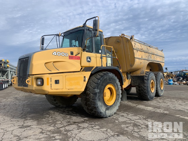 2006 John Deere 400D 7600 gal 6x6 Articulated Water Truck in Fresno ...