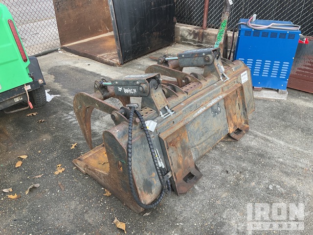 2017 Bobcat 68 in Skid Steer Industrial Grapple Bucket in Marrero ...