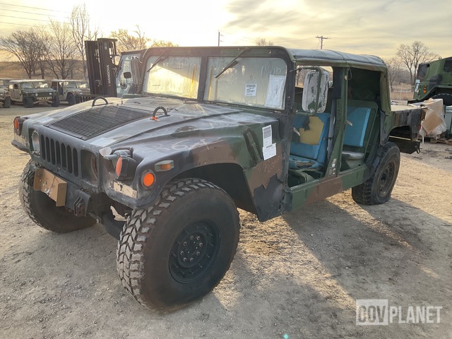Surplus 2006 AM General M1097R1 HMMWV 4 Door Soft Top w/Truck Body in ...