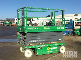 2013 Skyjack SJIII 4632 Electric Scissor Lift in Columbus, Ohio, United ...