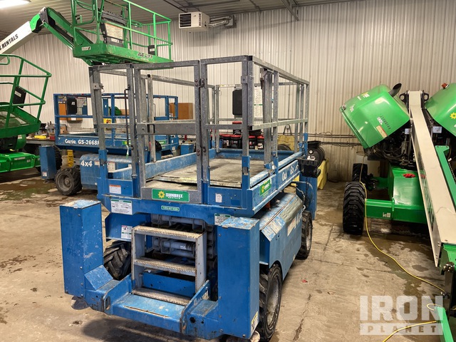 2007 Genie GS2668RT Gas 4x4 Scissor Lift in WINNIPEG, Manitoba, Canada ...