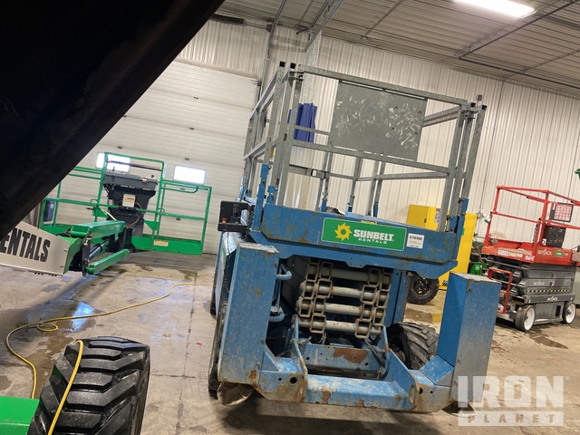 2007 Genie GS2668RT Gas 4x4 Scissor Lift in WINNIPEG, Manitoba, Canada ...