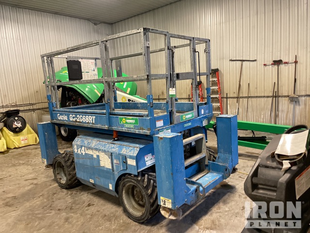2007 Genie GS2668RT Gas 4x4 Scissor Lift in WINNIPEG, Manitoba, Canada ...