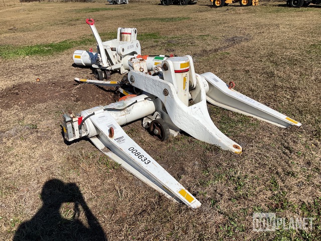 Surplus A45-20R Aircraft Axle Jack in Lake Butler, Florida, United ...