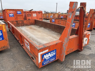10 m3 Hook Bin in Brooklyn, Victoria, Australia (IronPlanet Item #8718452)