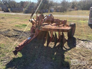 Surplus Tow-Behind Hydraulic Disc Harrow in Lake Butler, Florida ...