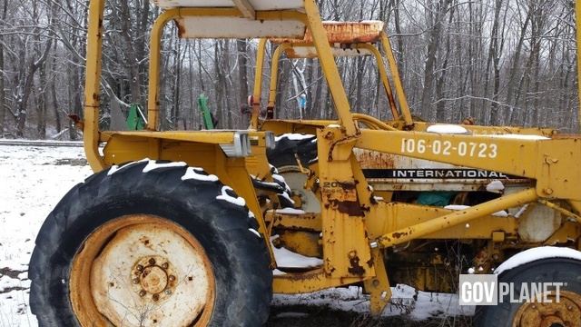 1976 International 2500B 2WD Tractor in Portersville, Pennsylvania ...
