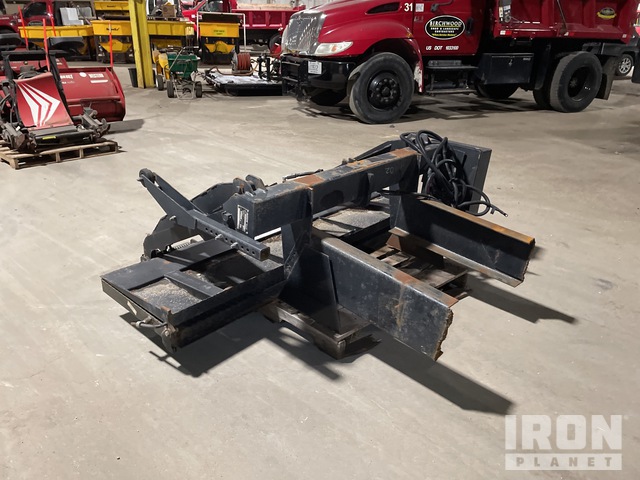 Maxon TE-25 Lift Gate in Cedarburg, Wisconsin, United States ...