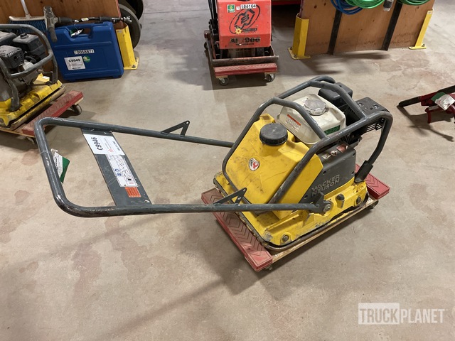 2017 Wacker WP1550AW Vibratory Plate Compactor in LONDON, Ontario, Canada (IronPlanet Item #8737930)