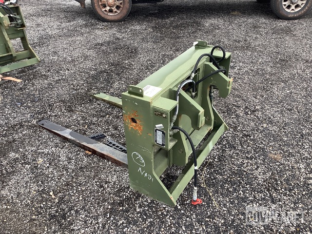 Surplus Side Shift Carriage - Fits SkyTrak MMV Telehandler in ...