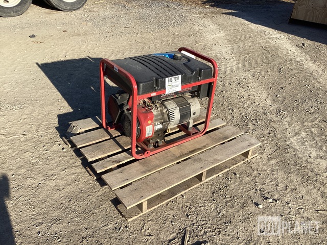 Surplus Generac 5500XL Portable Generator in Chambersburg, Pennsylvania ...