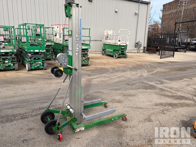 2015 Genie SLC-12 Material Hoist in CHICAGO, Illinois, United States ...