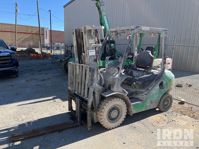 2013 Komatsu FG25T-16 4650 lb 4x2 Pneumatic Tire Forklift in ...