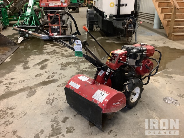 2015 Honda FRC800K1A Rototiller in Corning, New York, United States ...