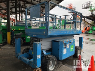 2013 (unverified) Genie GS-3369 Diesel Scissor Lift in Islip, New York ...