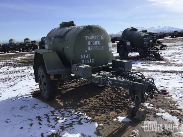 Surplus 2007 US ARMY Tank Automotive Command M149A2 Water Tank Trailer ...
