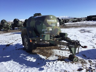 Surplus 2007 US ARMY Tank Automotive Command M149A2 Water Tank Trailer ...