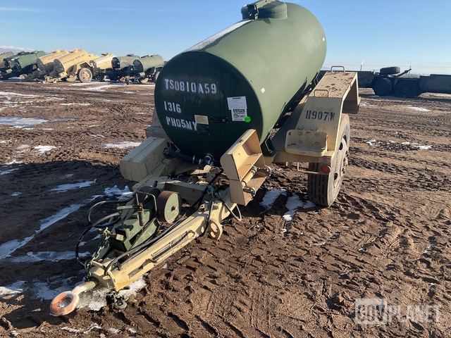 Surplus 1992 US ARMY Tank Automotive Command M149A2 Water Tank Trailer ...